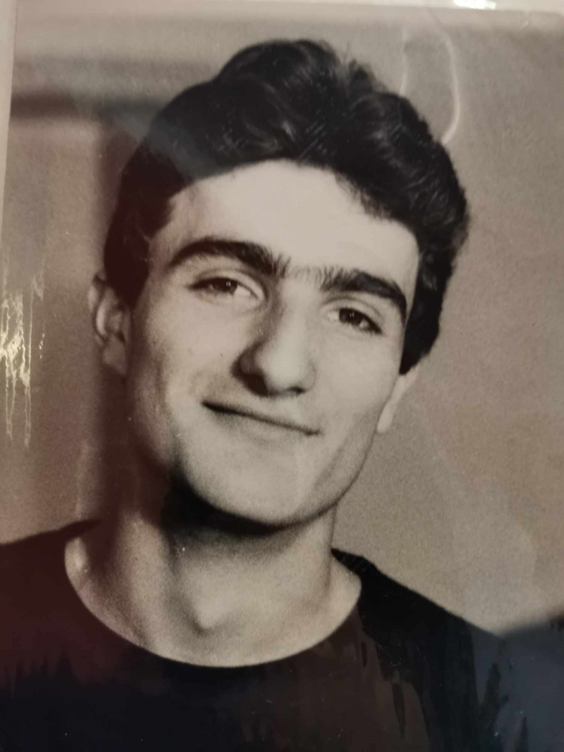 Ivan Milinković jedan od najpoželjnijih pevača, a evo kako je izgledao ...